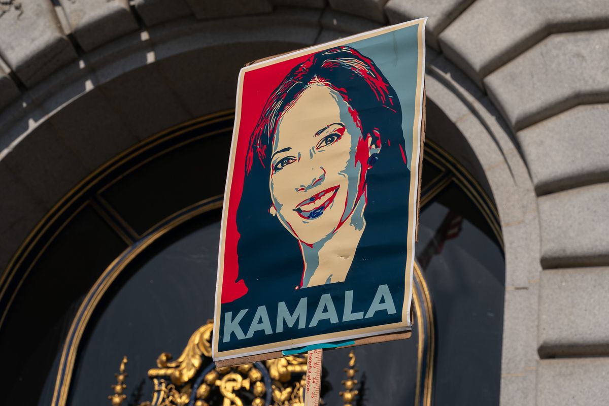'Rarest of political opportunities': WaPo editors hand Kamala Harris a ...
