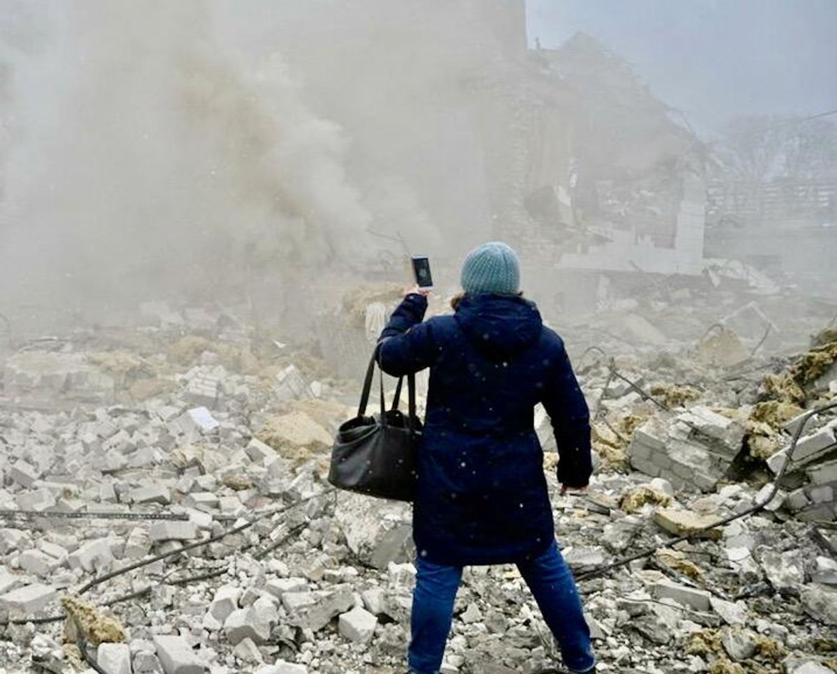 Following the war in Ukraine – and fighting it – on social media - Raw ...