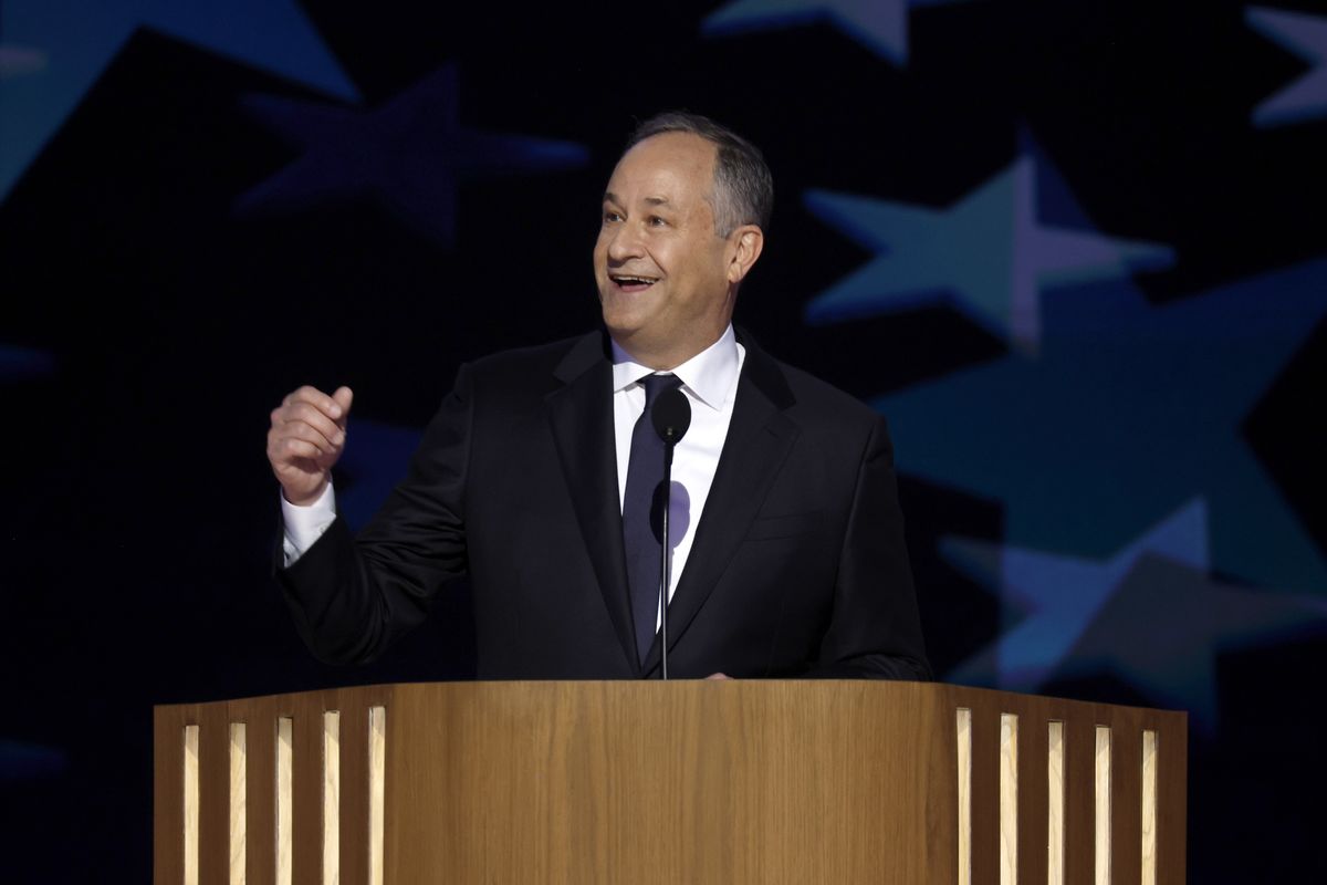 In Texas visit, second gentleman Douglas Emhoff raises more than $1 ...