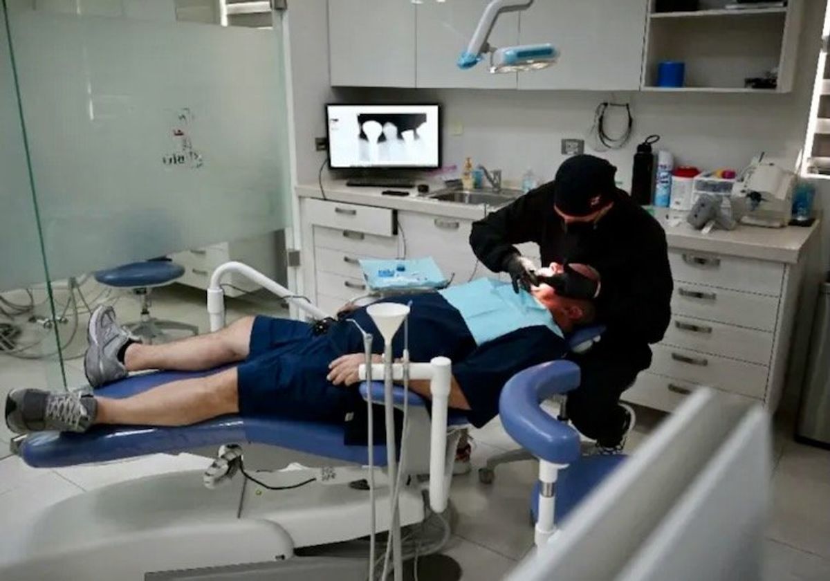 Americans seek cheaper dentistry in Mexico's 'Molar City' - Raw Story