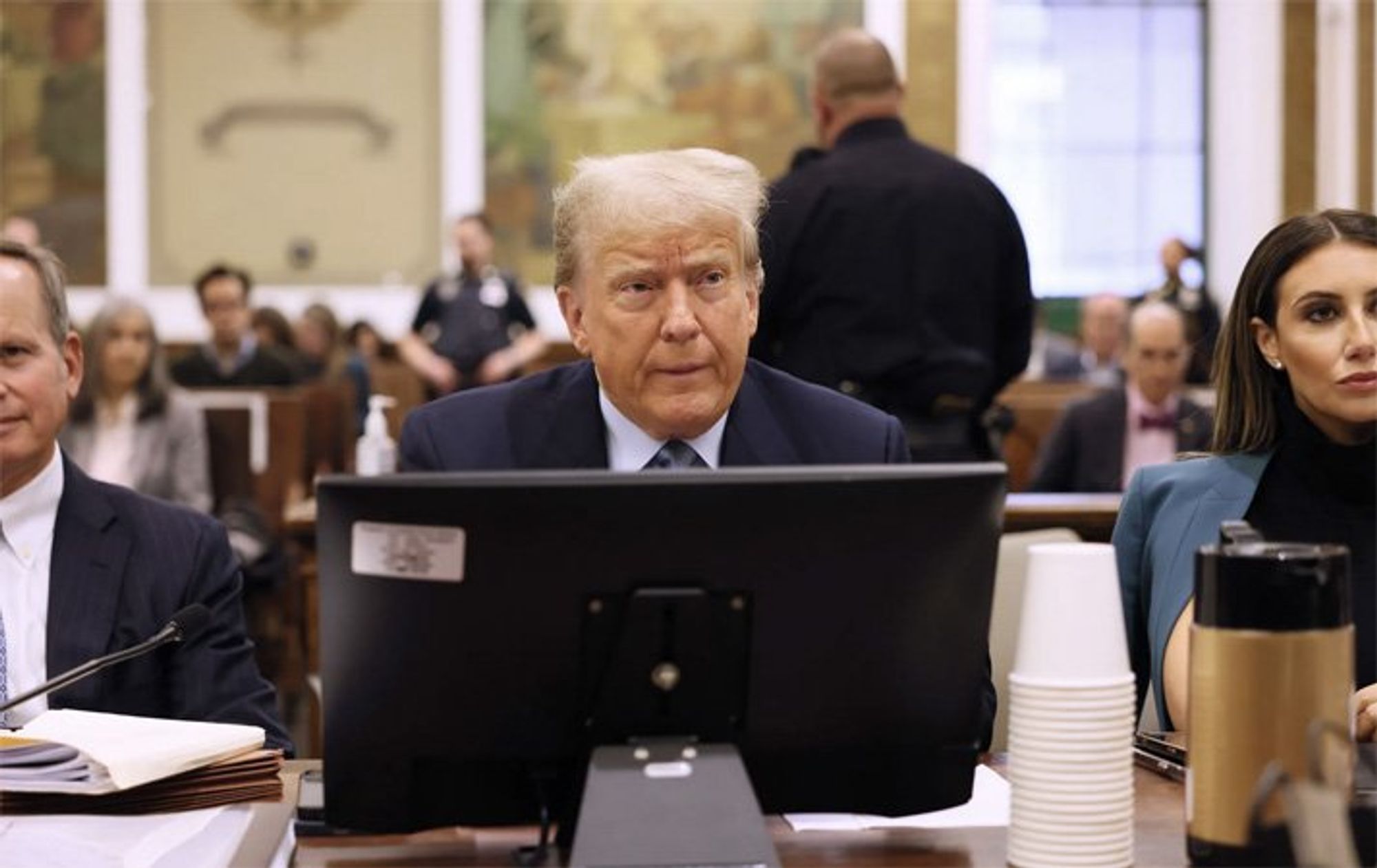 Watergate prosecutor tells judges how to beat 'black hole of ...