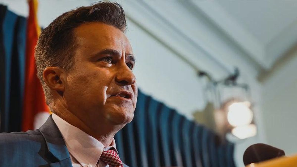 State Sen. Roland Gutierrez sues Texas DPS for not releasing Uvalde ...