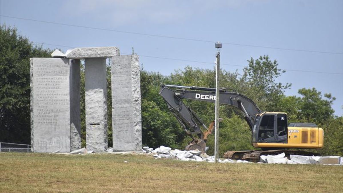 Authorities investigate explosion that destroyed ‘America’s Stonehenge ...