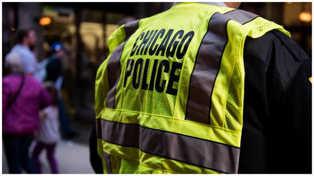 Former Chicago cop awarded over $4 million after city violated ...