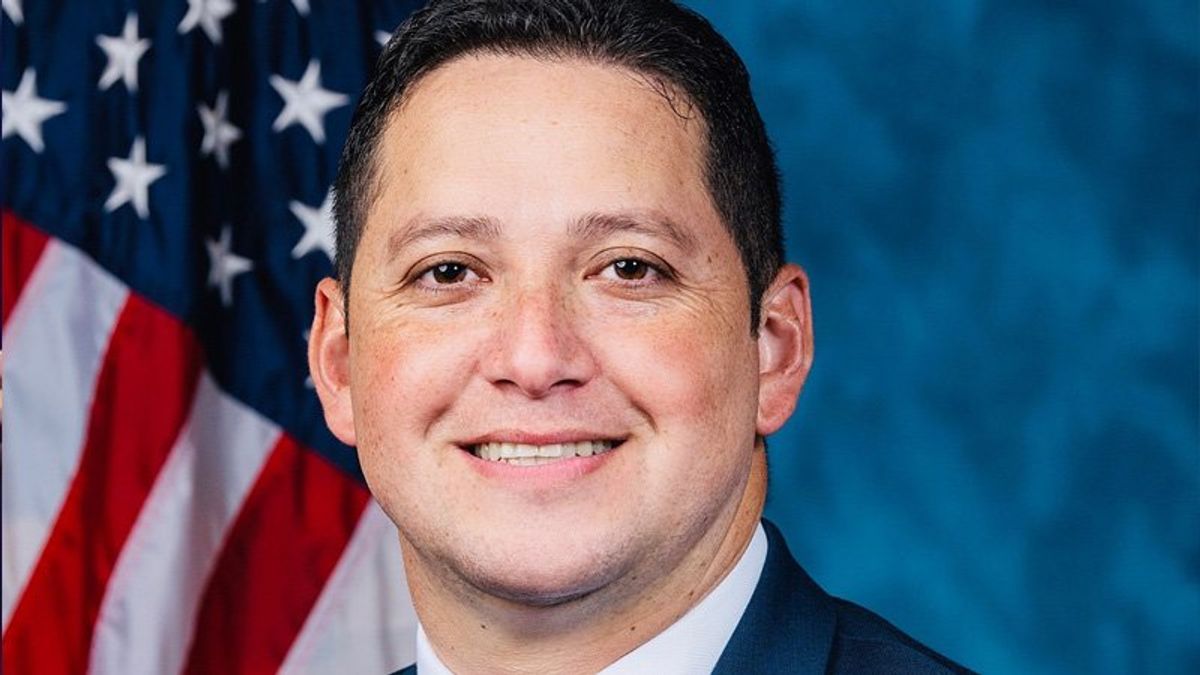 For a Texan who wants to build bridges in Congress, U.S. Rep. Tony ...