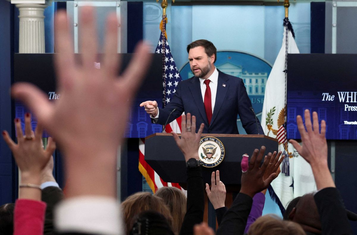 'Maggots on roadkill': JD Vance hammered as exploiting MAGA's Minnesota ...