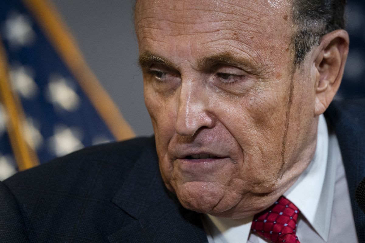 Watch: FBI agent says he was punished for sharing evidence on Rudy ...