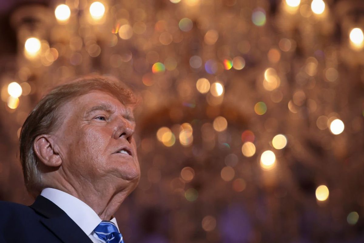 'There's not a big enough shower' to wash out the stench of Trump: Ex ...