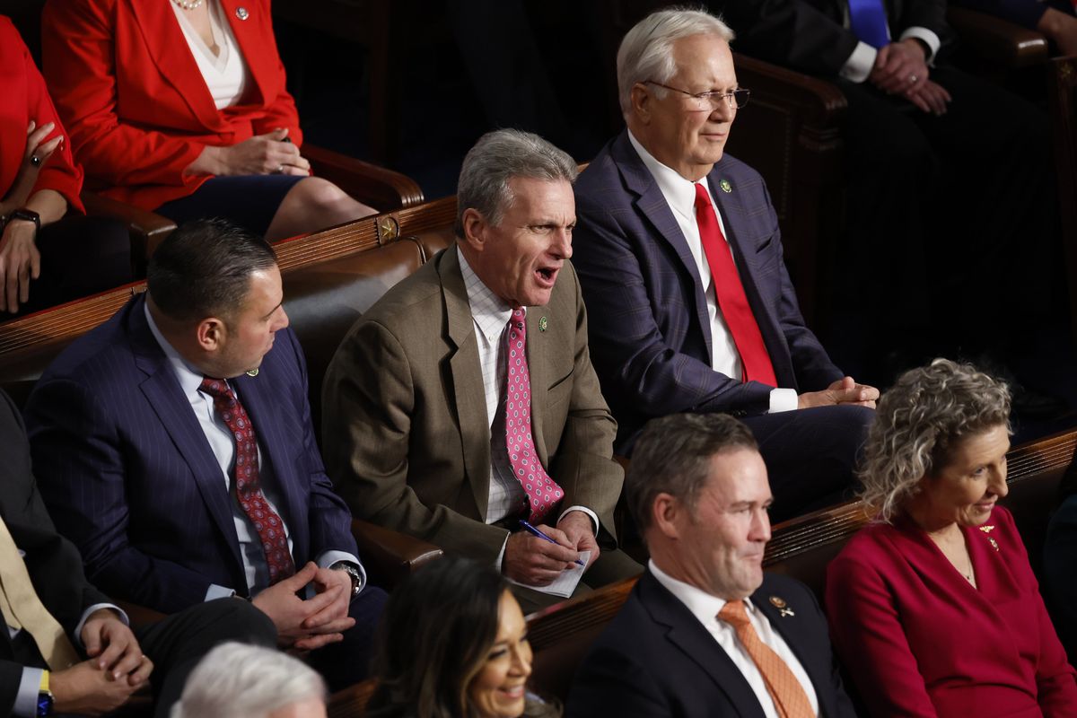 BUSTED: Three members of Congress violate federal financial law - Raw Story