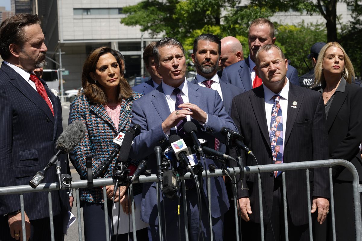 Trump releases letter by ex-physician on former president's medical ...