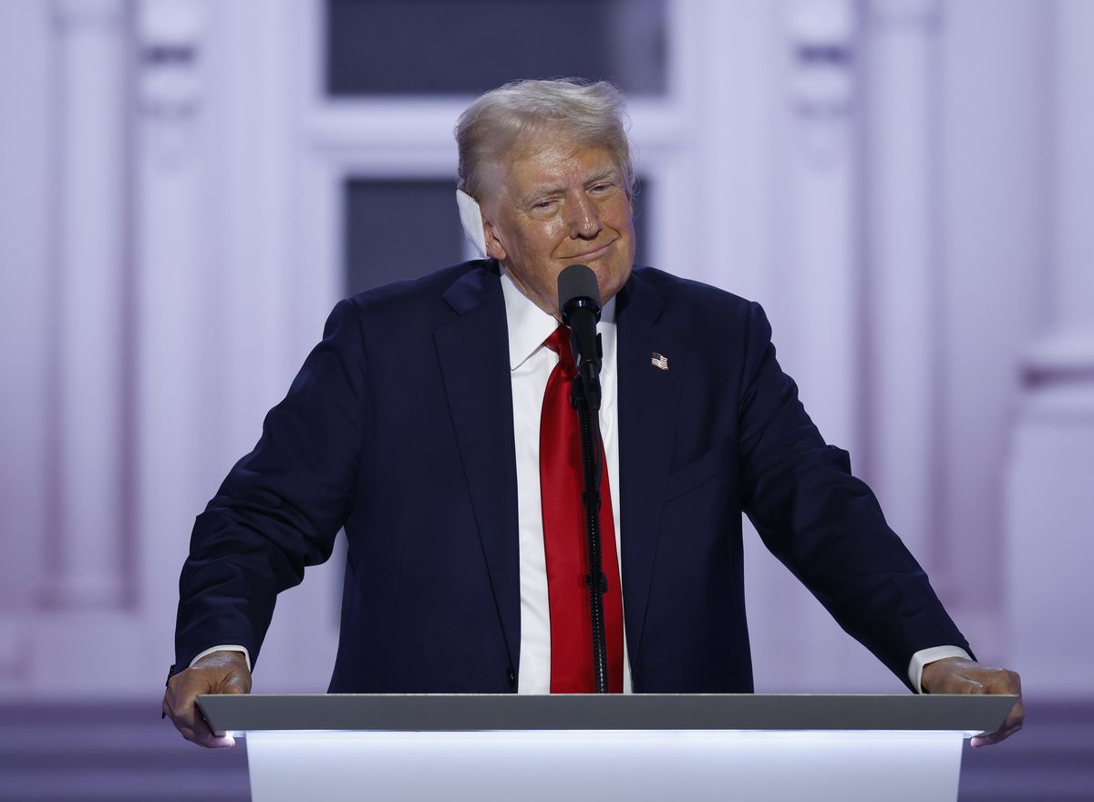 'I am trying to buy your vote' Trump says to applause at RNC - Raw Story