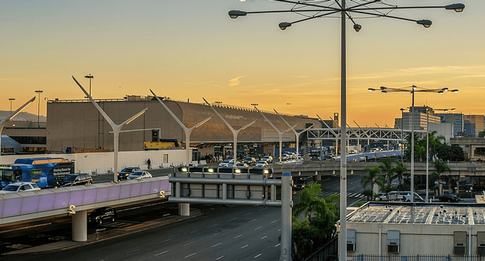 LAX customs officer calls journalist 'fake news' and demands to know if ...
