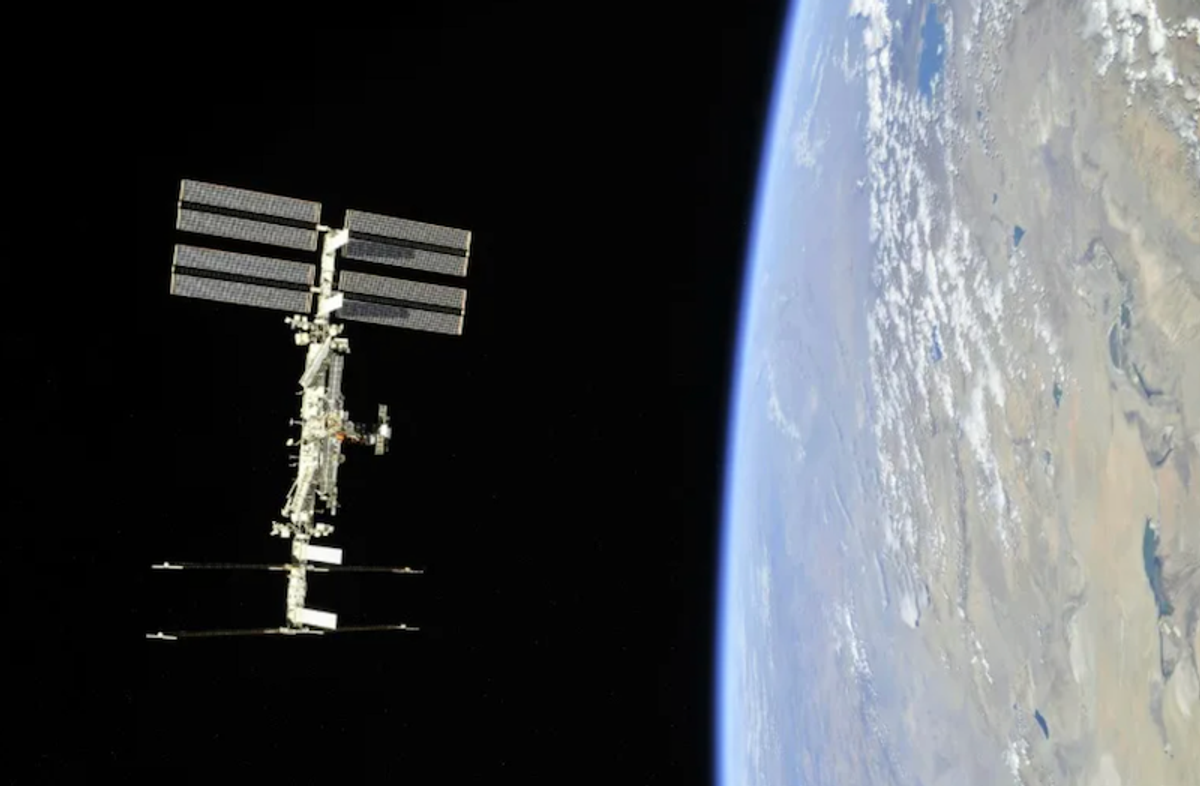 Russian ISS segment springs third leak in under a year - Raw Story