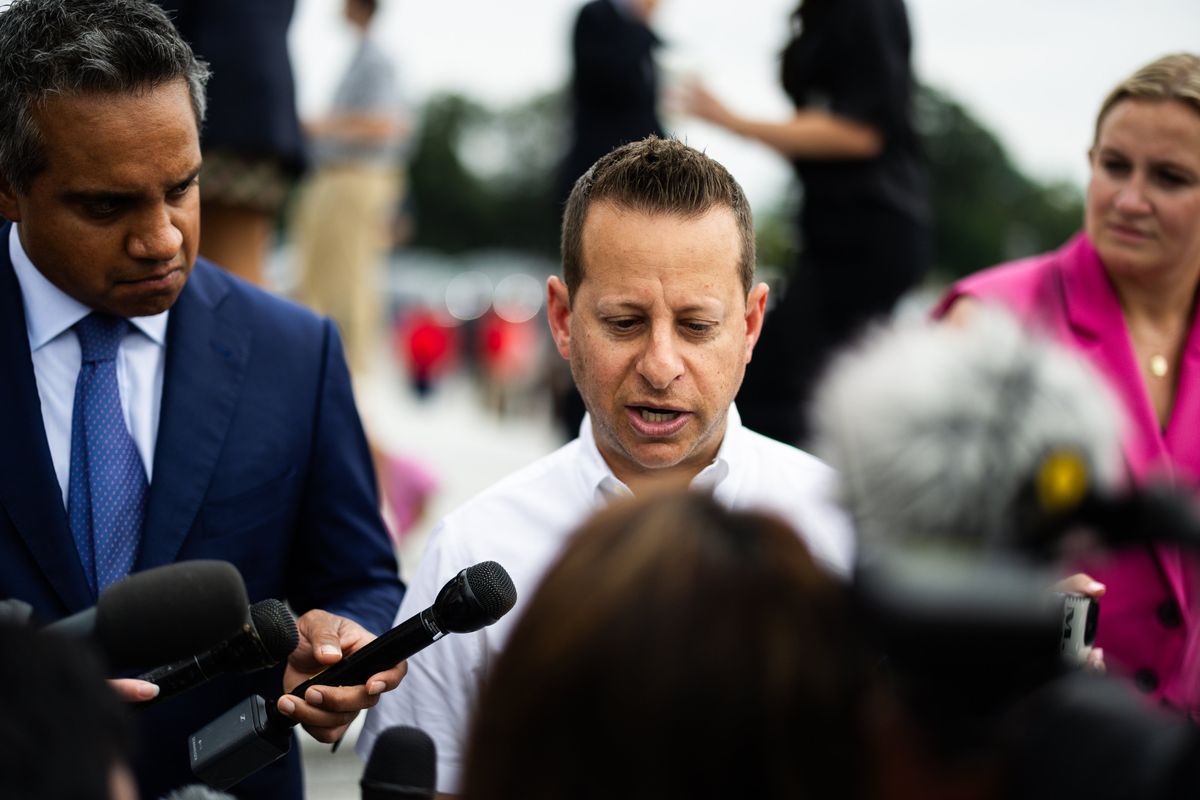 Busted: Three members of Congress violate federal law - Raw Story