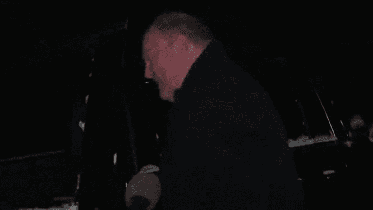 WATCH: Trump-backing Wisconsin vote fraud 'investigator' flees CNN ...