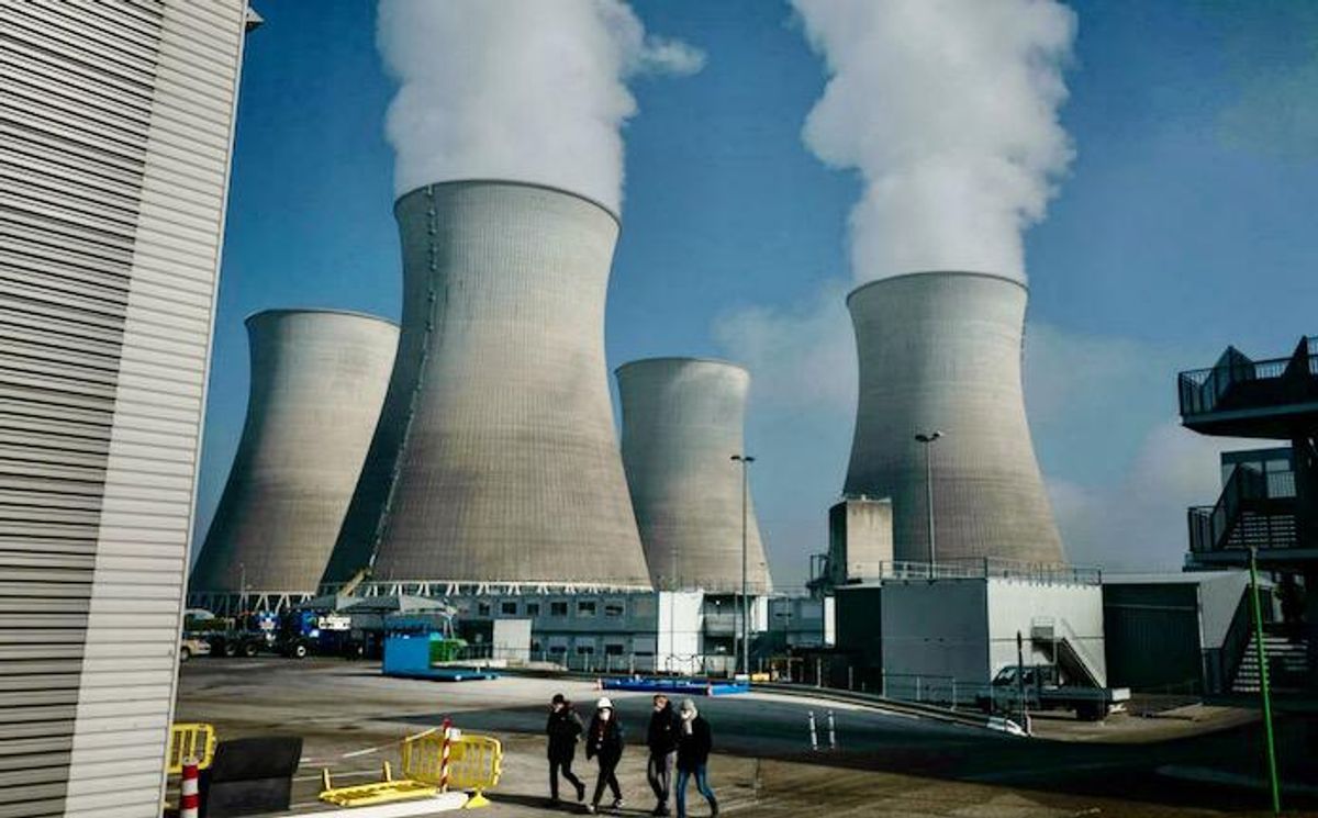 Macron calls for 14 new reactors in nuclear 'renaissance' - Raw Story