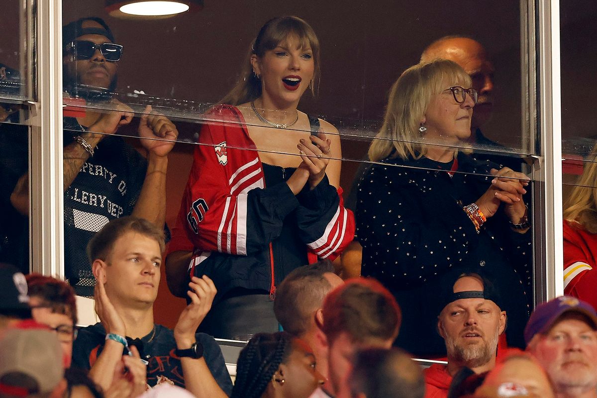Taylor Swift’s Super Bowl flight shows what’s wrong with carbon removal ...
