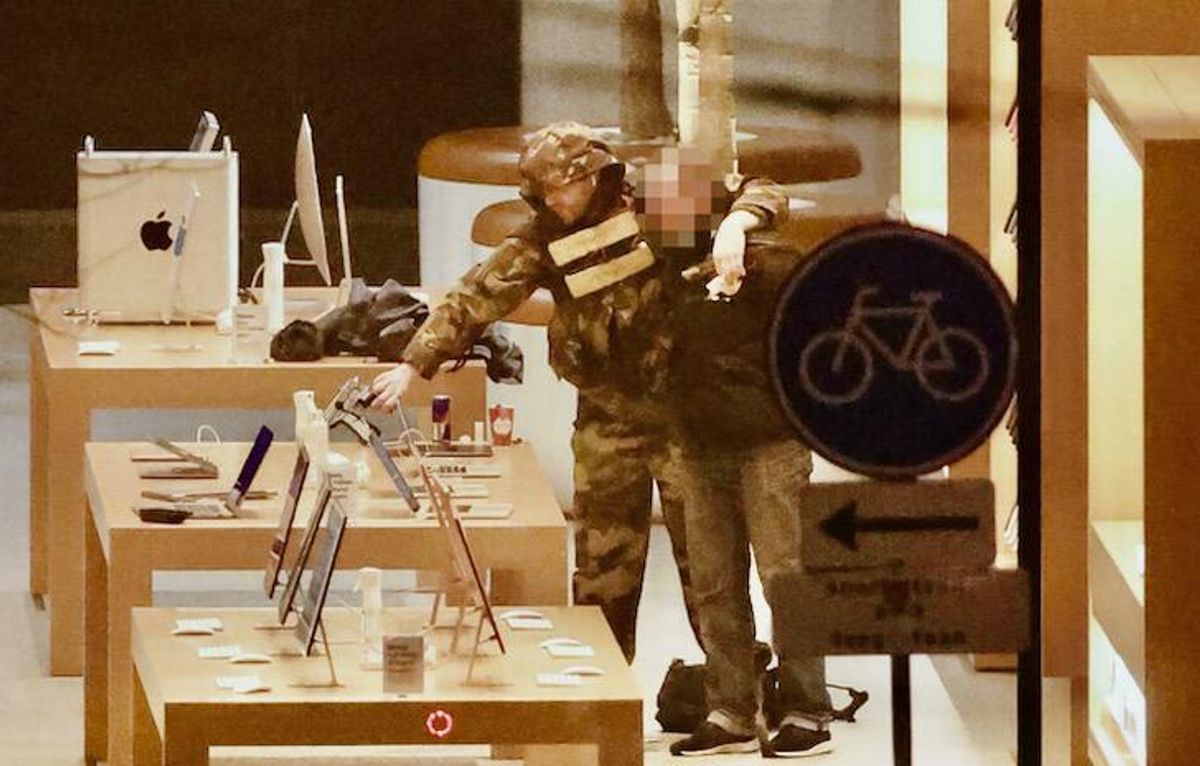 Hostage in Amsterdam drama hailed as 'hero' - Raw Story - Celebrating ...