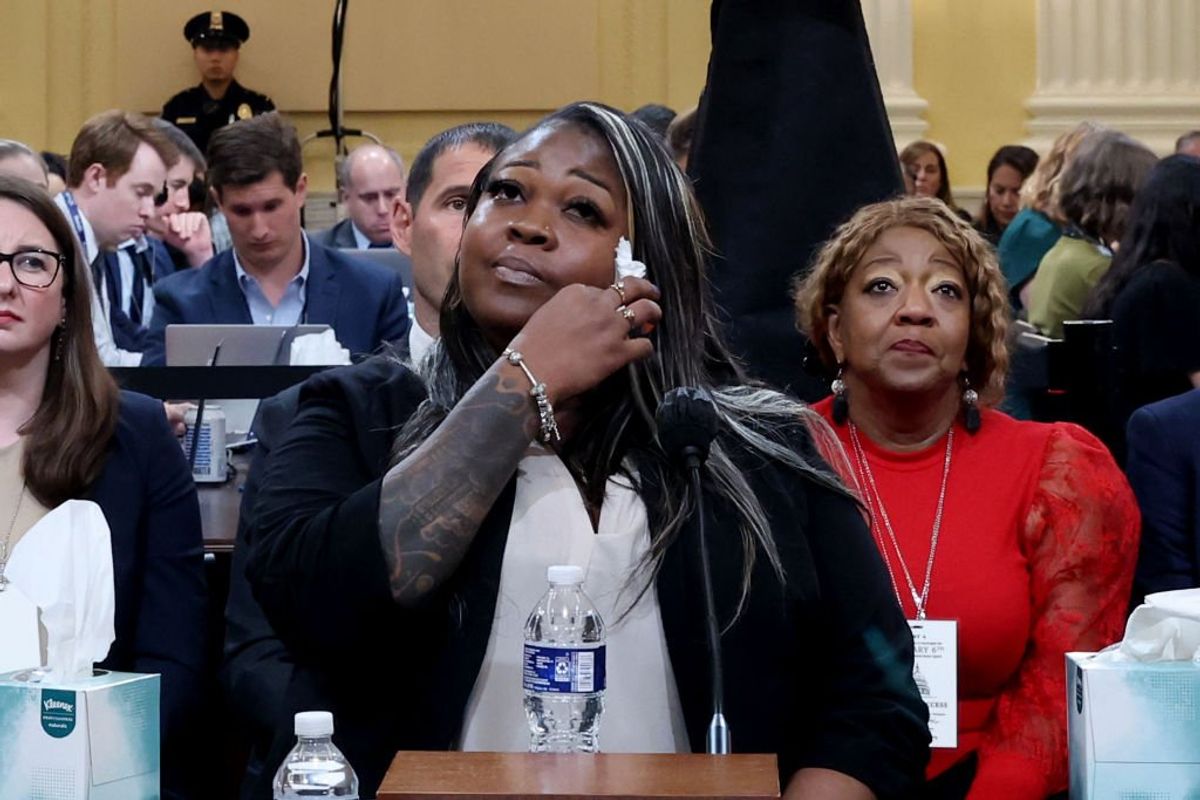 Illinois pastor charged in pressure scheme against Georgia poll worker ...